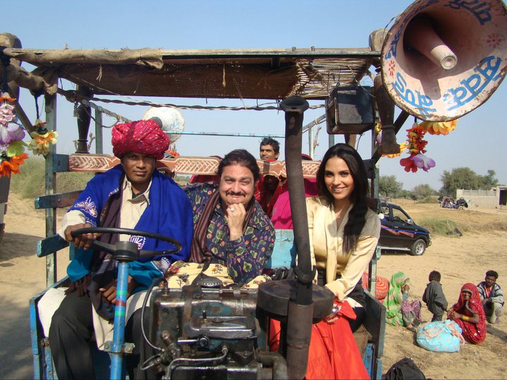 Chalo Dilli Movie Review – The Common Man Speaks